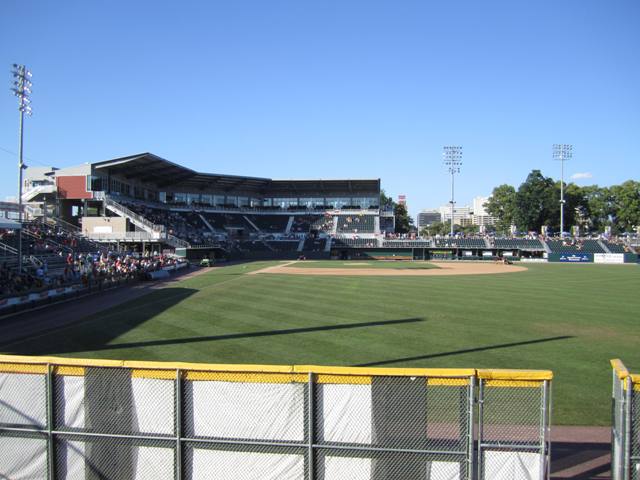 Tim and Jill's Travelogue